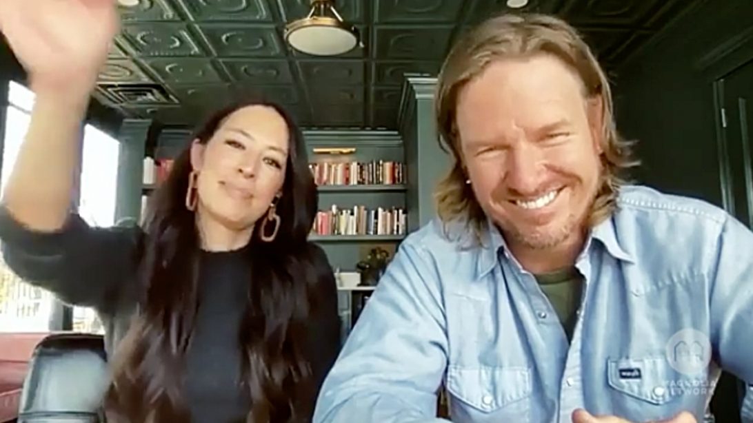 Chip & Joanna Gaines Unveil New Show For Magnolia Network – Country ...