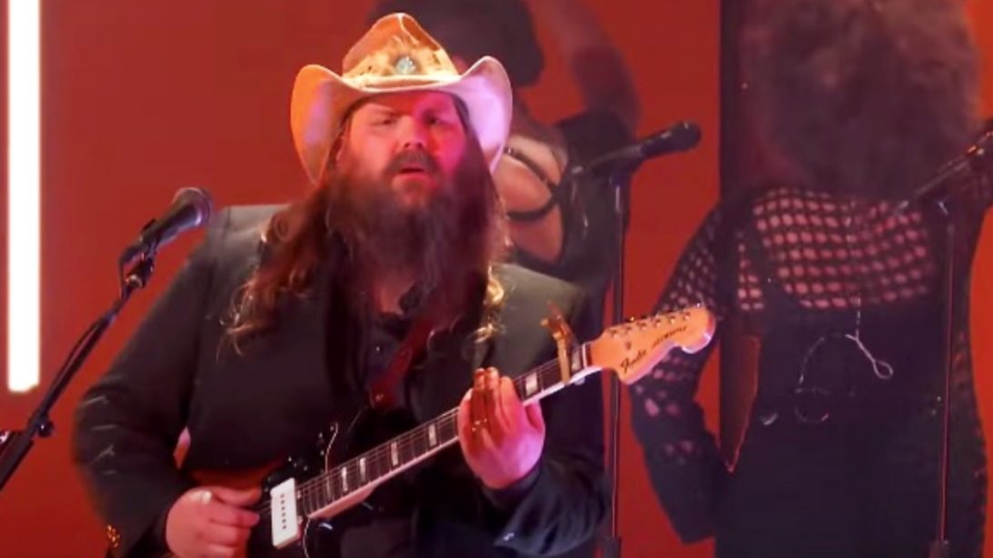 Chris Stapleton’s 2023 Grammys Performance Brought Everyone To Their ...