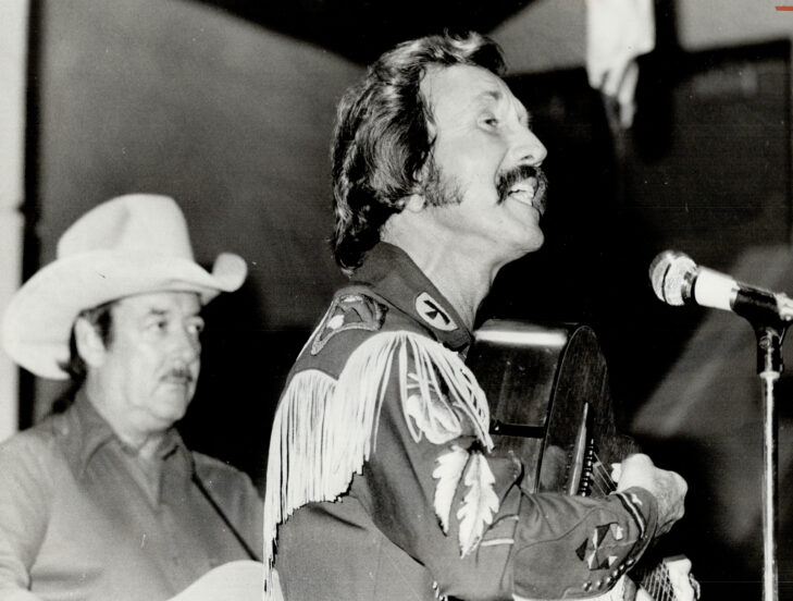 20 Country Stars The World Lost Too Soon