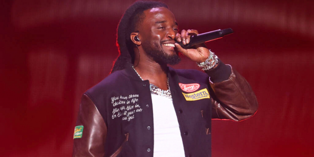 Shaboozey's "A Bar Song (Tipsy)" Wins Top Country Song at the BBMAs