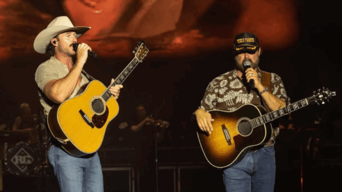 Riley Green And Randy Houser Perform Surprise Duet Of "Should've Been A ...