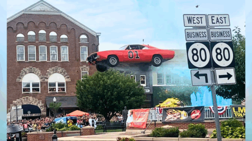 Over 35,000 People Witness 'Dukes Of Hazzard' Car Jump The Fountain In ...