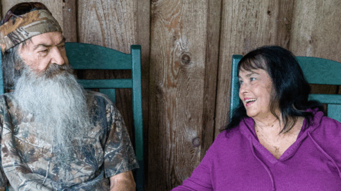 Miss Kay Appears In 'Duck Dynasty' Revival Just One Week After Phil ...