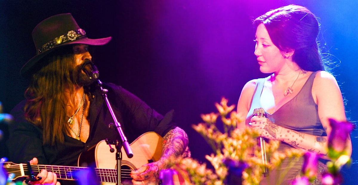 Billy Ray Cyrus And His Youngest Daughter, Noah Cyrus, Share Emotional ...