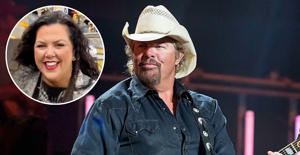 Toby Keith's Daughter, Krystal, Sings National Anthem At Steelers Vs ...