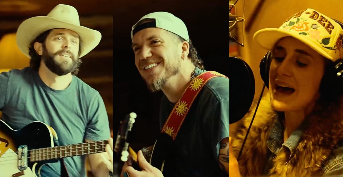 Brandon Lake Hosts Faith-Based Songwriting Retreat With Lainey Wilson ...